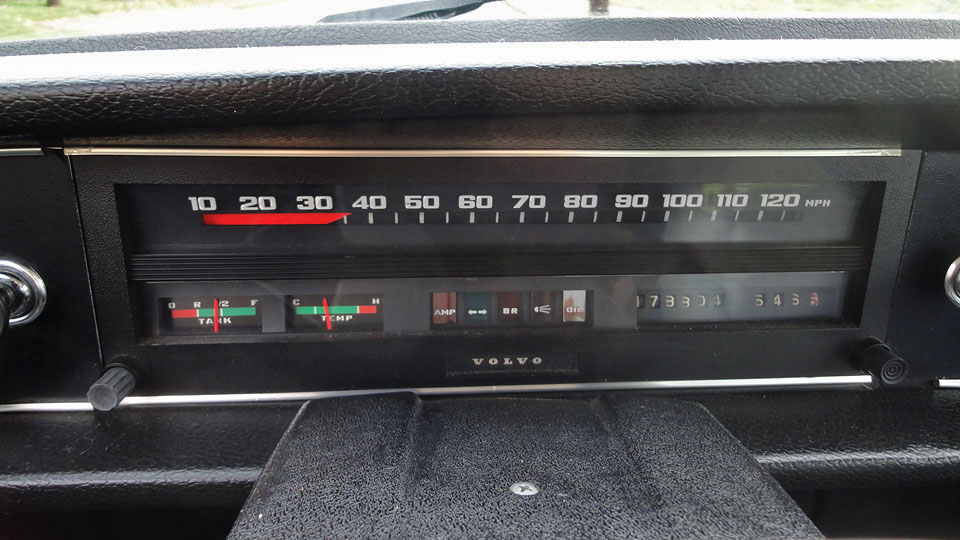 Buy used - 1971 Volvo 142S - B20 - 4spd - Excellent original interior ...